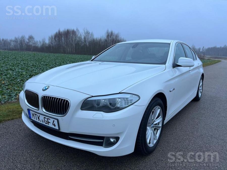 Balts BMW 520 2010 Rīga, ar dzinēja tilpumu 2.00 L un nobraukumu 352 tūkst. km par 8500 €, foto 7 vietnē AUTOMOTO.COM.LV