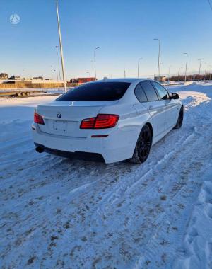 White BMW 520 2010 in Klaipeda, with an engine capacity of 2.00 L and mileage of 330 thousand km for 11000 €, photo 7 on AUTOMOTO.COM.LV