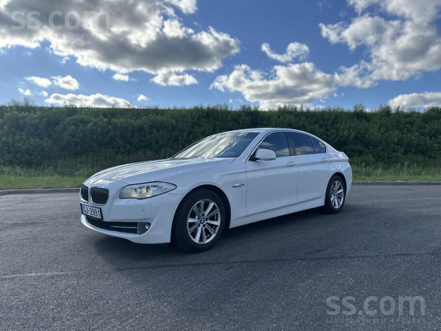 Balts BMW 520 2010 Daugavpils, ar dzinēja tilpumu 2.00 L un nobraukumu 310 tūkst. km par 8000 €, foto 1 vietnē AUTOMOTO.COM.LV