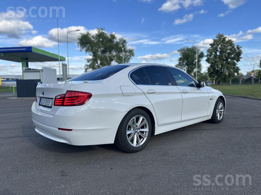 Balts BMW 520 2010 Daugavpils, ar dzinēja tilpumu 2.00 L un nobraukumu 310 tūkst. km par 8000 €, foto 7 vietnē AUTOMOTO.COM.LV