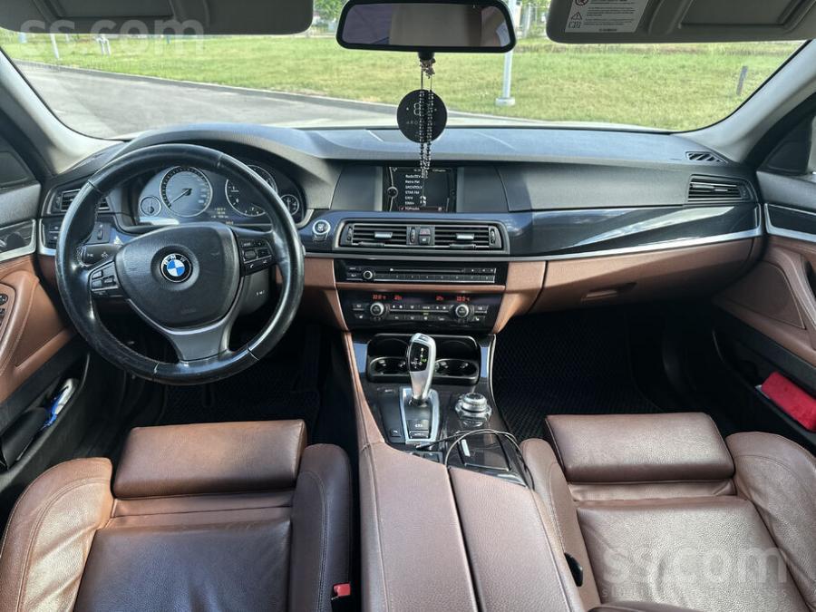 Balts BMW 520 2010 Daugavpils, ar dzinēja tilpumu 2.00 L un nobraukumu 310 tūkst. km par 8000 €, foto 14 vietnē AUTOMOTO.COM.LV