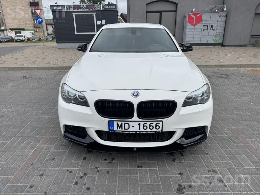Balts BMW 520 2010 Daugavpils, ar dzinēja tilpumu 2.00 L un nobraukumu 212 tūkst. km par 10600 €, foto 3 vietnē AUTOMOTO.COM.LV