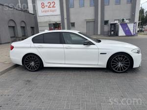 Balts BMW 520 2010 Daugavpils, ar dzinēja tilpumu 2.00 L un nobraukumu 212 tūkst. km par 10600 €, foto 5 vietnē AUTOMOTO.COM.LV