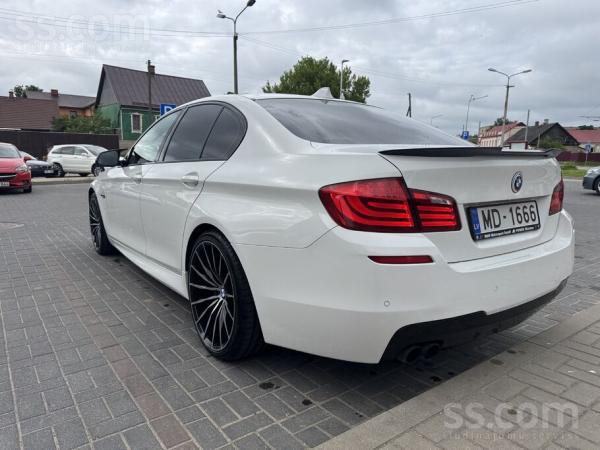 Белый БМВ 520 2010 в Даугавпилс, объемом двигателя 2.00 л и пробегом 212 тыс. км за 10600 €, фото 8 на AUTOMOTO.COM.LV