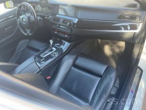 Balts BMW 520 2010 Daugavpils, ar dzinēja tilpumu 2.00 L un nobraukumu 212 tūkst. km par 10600 €, foto 12 vietnē AUTOMOTO.COM.LV