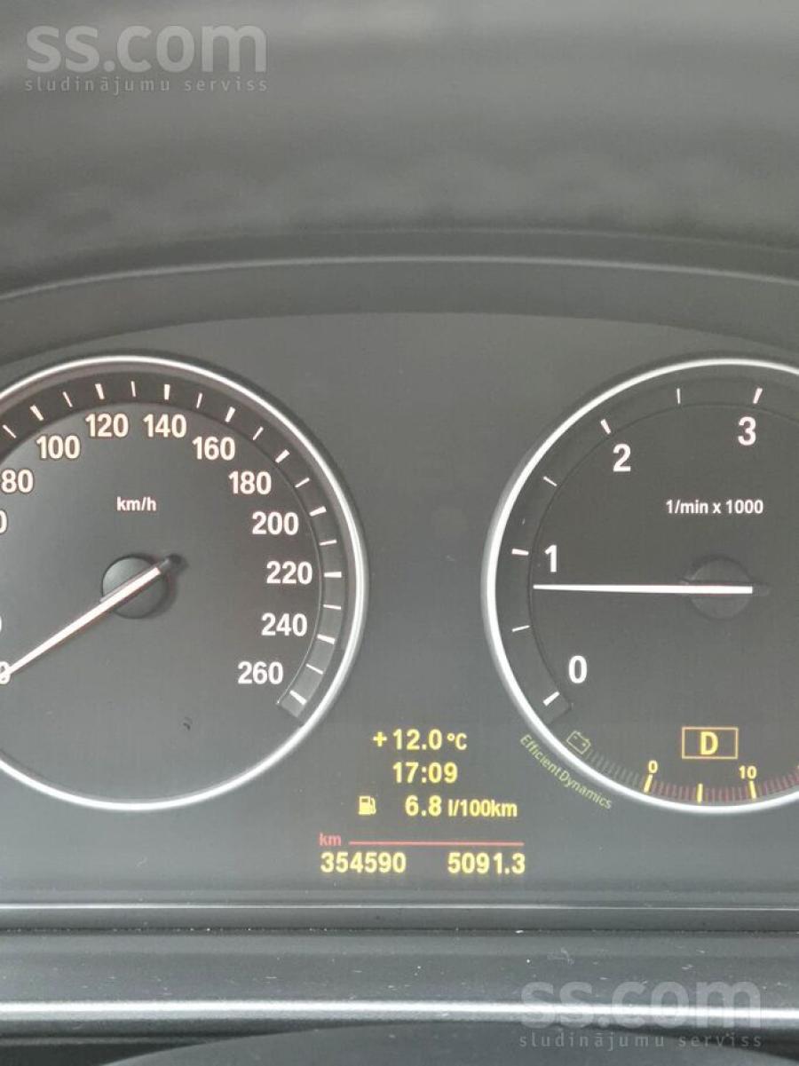 Balts BMW 520 2010 Jūrmala, ar dzinēja tilpumu 2.00 L un nobraukumu 354 tūkst. km par 9100 €, foto 14 vietnē AUTOMOTO.COM.LV
