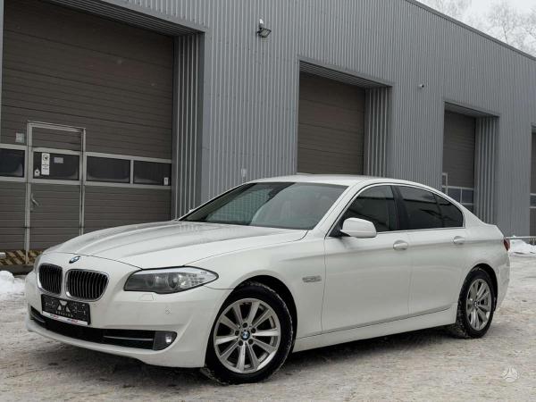 Balts BMW 520 2011 Rokiškis, ar dzinēja tilpumu 2.00 L un nobraukumu 440 tūkst. km par 5200 €, foto 3 vietnē AUTOMOTO.COM.LV