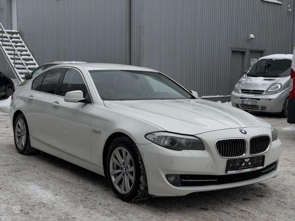 Balts BMW 520 2011 Rokiškis, ar dzinēja tilpumu 2.00 L un nobraukumu 440 tūkst. km par 5200 €, foto 8 vietnē AUTOMOTO.COM.LV
