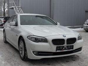 White BMW 520 2011 in Rokiskis, with an engine capacity of 2.00 L and mileage of 440 thousand km for 5200 €, photo 9 on AUTOMOTO.COM.LV
