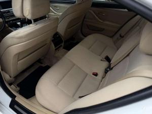 White BMW 520 2011 in Rokiskis, with an engine capacity of 2.00 L and mileage of 440 thousand km for 5200 €, photo 25 on AUTOMOTO.COM.LV