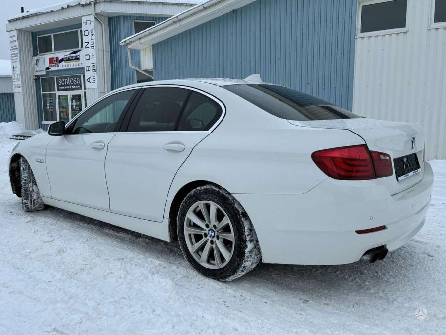 Balts BMW 520 2011 Rokiškis, ar dzinēja tilpumu 2.00 L un nobraukumu 440 tūkst. km par 5250 €, foto 3 vietnē AUTOMOTO.COM.LV