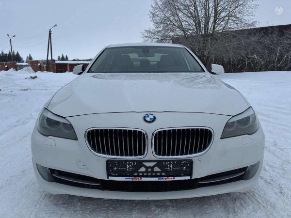 Balts BMW 520 2011 Rokiškis, ar dzinēja tilpumu 2.00 L un nobraukumu 440 tūkst. km par 5250 €, foto 8 vietnē AUTOMOTO.COM.LV