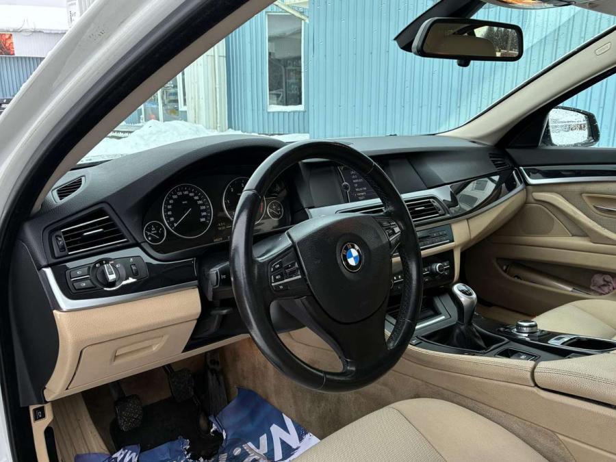 Balts BMW 520 2011 Rokiškis, ar dzinēja tilpumu 2.00 L un nobraukumu 440 tūkst. km par 5250 €, foto 12 vietnē AUTOMOTO.COM.LV