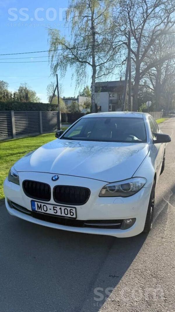 Balts BMW 520 2011 Rīga, ar dzinēja tilpumu 2.00 L un nobraukumu 349 tūkst. km par 8500 €, foto 1 vietnē AUTOMOTO.COM.LV