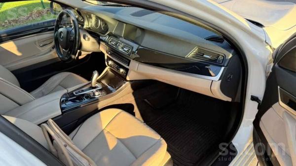 Balts BMW 520 2011 Rīga, ar dzinēja tilpumu 2.00 L un nobraukumu 349 tūkst. km par 8500 €, foto 6 vietnē AUTOMOTO.COM.LV