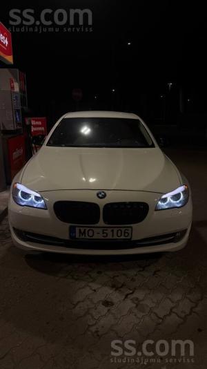Balts BMW 520 2011 Rīga, ar dzinēja tilpumu 2.00 L un nobraukumu 349 tūkst. km par 8500 €, foto 12 vietnē AUTOMOTO.COM.LV