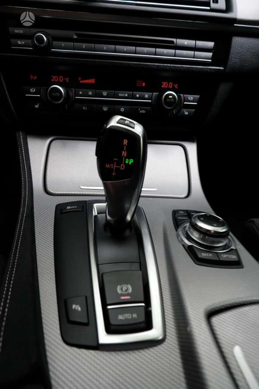 White BMW 520 2011 in Kaunas, with an engine capacity of 2.00 L and mileage of 226 thousand km for 11000 €, photo 13 on AUTOMOTO.COM.LV