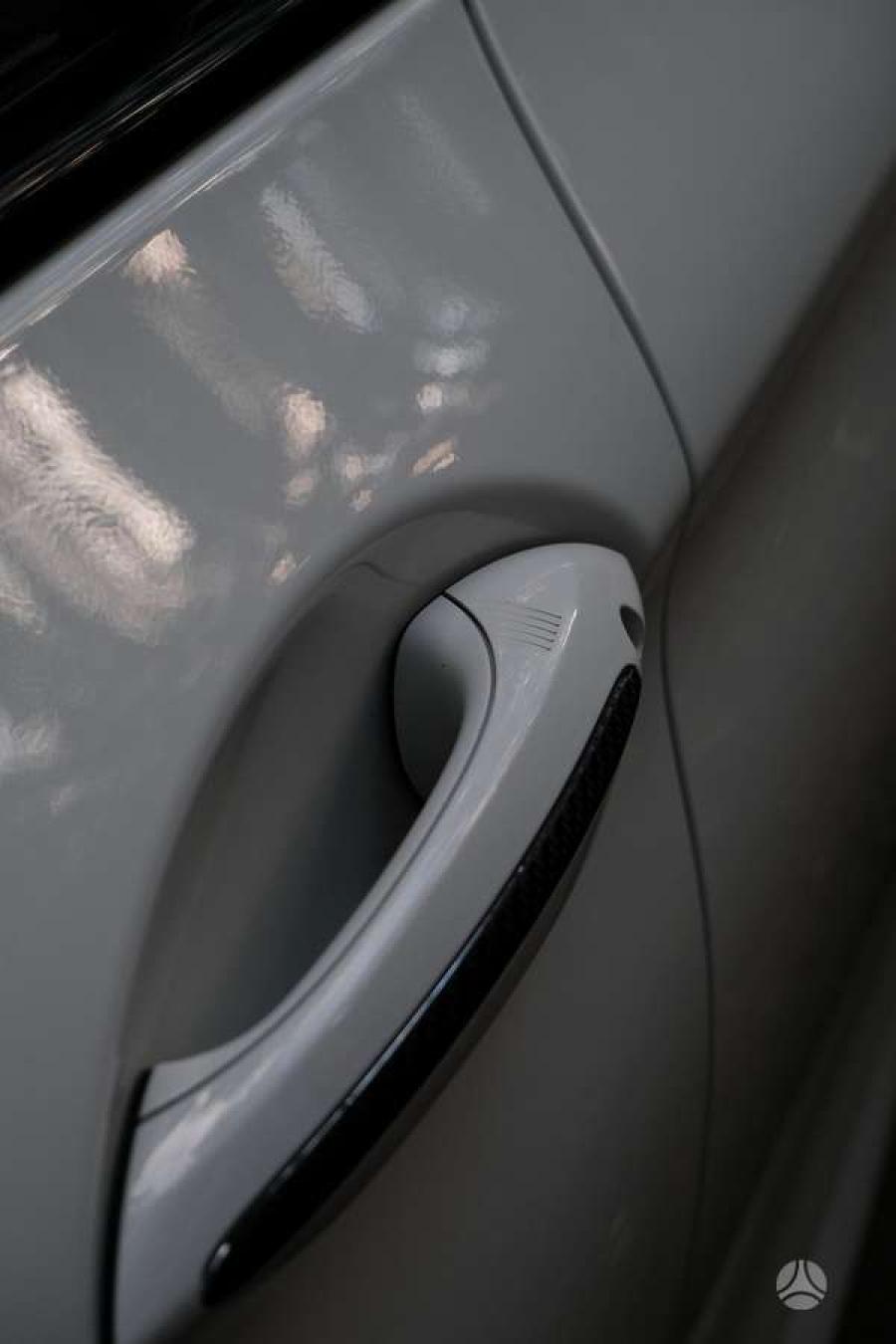 White BMW 520 2011 in Kaunas, with an engine capacity of 2.00 L and mileage of 226 thousand km for 11000 €, photo 15 on AUTOMOTO.COM.LV