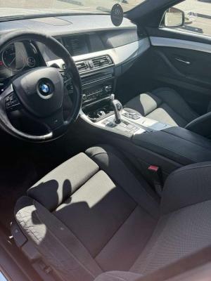 White BMW 520 2011 in Klaipeda, with an engine capacity of 2.00 L and mileage of 260 thousand km for 9199 €, photo 10 on AUTOMOTO.COM.LV