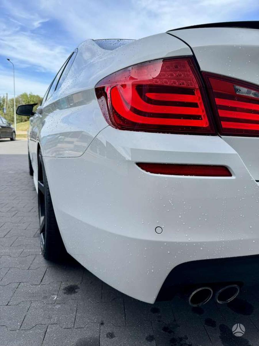 Белый БМВ 520 2011 в Вильнюс, объемом двигателя 2.00 л и пробегом 0 тыс. км за 10700 €, фото 11 на AUTOMOTO.COM.LV