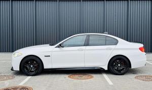 White BMW 520 2012 in Kaunas, with an engine capacity of 2.00 L and mileage of 257 thousand km for 13800 €, photo 6 on AUTOMOTO.COM.LV