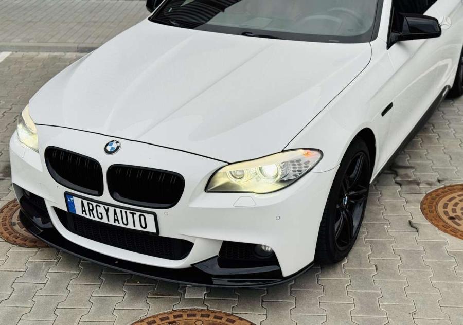 White BMW 520 2012 in Kaunas, with an engine capacity of 2.00 L and mileage of 257 thousand km for 13800 €, photo 46 on AUTOMOTO.COM.LV