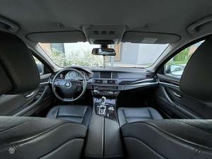 White BMW 520 2012 in Vilnius, with an engine capacity of 2.00 L and mileage of 220 thousand km for 7999 €, photo 16 on AUTOMOTO.COM.LV