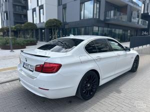 White BMW 520 2012 in Kaunas, with an engine capacity of 2.00 L and mileage of 345 thousand km for 8999 €, photo 17 on AUTOMOTO.COM.LV