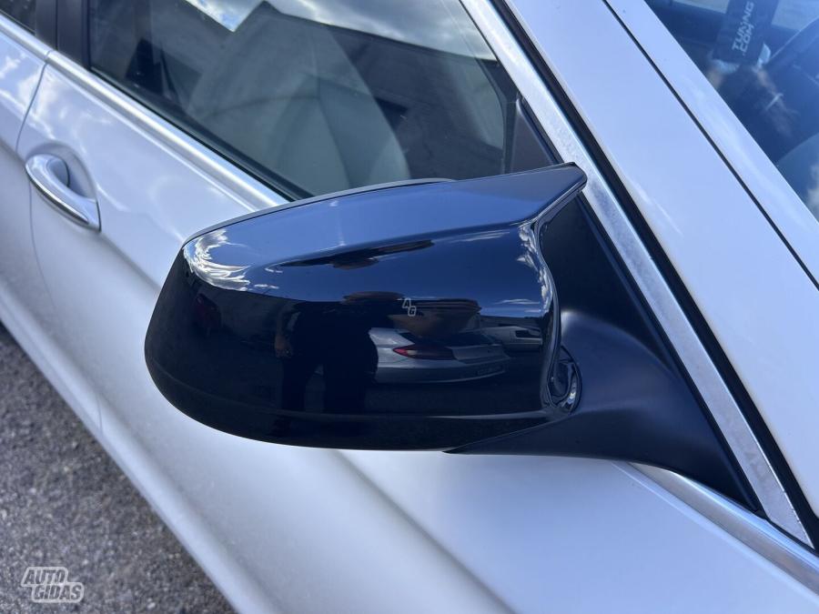 White BMW 520 2012 in Kaunas, with an engine capacity of 2.00 L and mileage of 345 thousand km for 8999 €, photo 25 on AUTOMOTO.COM.LV