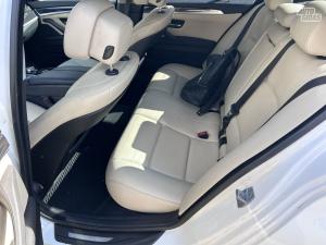 White BMW 520 2012 in Kaunas, with an engine capacity of 2.00 L and mileage of 345 thousand km for 8999 €, photo 29 on AUTOMOTO.COM.LV