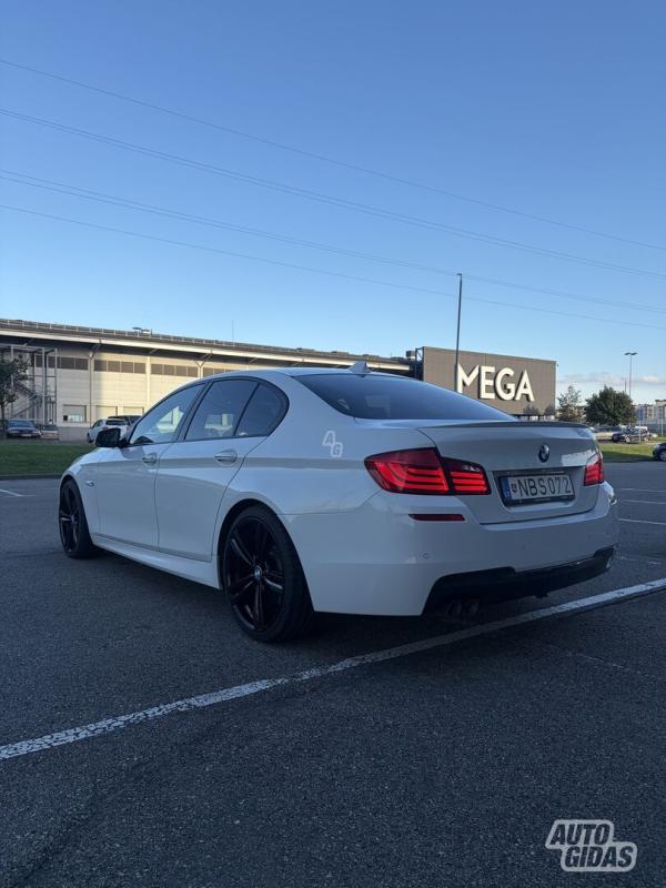 White BMW 520 2012 in Kaunas, with an engine capacity of 2.00 L and mileage of 342 thousand km for 9900 €, photo 4 on AUTOMOTO.COM.LV