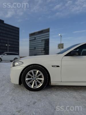 Balts BMW 520 2013 Rīga, ar dzinēja tilpumu 2.00 L un nobraukumu 325 tūkst. km par 10350 €, foto 3 vietnē AUTOMOTO.COM.LV