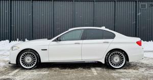 White BMW 520 2013 in Kaunas, with an engine capacity of 2.00 L and mileage of 279 thousand km for 12800 €, photo 3 on AUTOMOTO.COM.LV