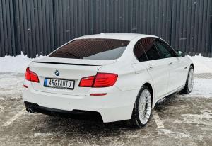 White BMW 520 2013 in Kaunas, with an engine capacity of 2.00 L and mileage of 279 thousand km for 12800 €, photo 6 on AUTOMOTO.COM.LV