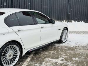 White BMW 520 2013 in Kaunas, with an engine capacity of 2.00 L and mileage of 279 thousand km for 12800 €, photo 33 on AUTOMOTO.COM.LV
