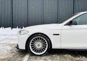White BMW 520 2013 in Kaunas, with an engine capacity of 2.00 L and mileage of 279 thousand km for 12800 €, photo 36 on AUTOMOTO.COM.LV
