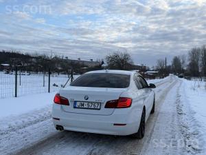 Белый БМВ 520 2013 в Валмиера, объемом двигателя 2.00 л и пробегом 469 тыс. км за 9350 €, фото 3 на AUTOMOTO.COM.LV