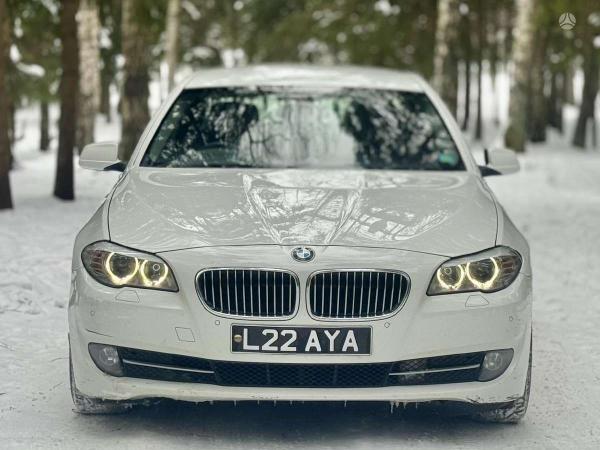 Balts BMW 520 2013 Radviliškis, ar dzinēja tilpumu 2.00 L un nobraukumu 220 tūkst. km par 3600 €, foto 3 vietnē AUTOMOTO.COM.LV