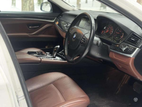 Balts BMW 520 2013 Radviliškis, ar dzinēja tilpumu 2.00 L un nobraukumu 220 tūkst. km par 3600 €, foto 7 vietnē AUTOMOTO.COM.LV