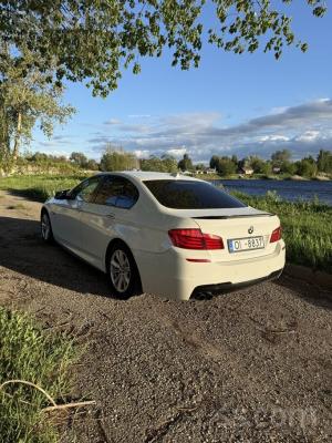 White BMW 520 2013 in Riga, with an engine capacity of 2.00 L and mileage of 330 thousand km for 9300 €, photo 5 on AUTOMOTO.COM.LV
