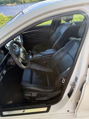 White BMW 520 2013 in Riga, with an engine capacity of 2.00 L and mileage of 330 thousand km for 9300 €, photo 10 on AUTOMOTO.COM.LV