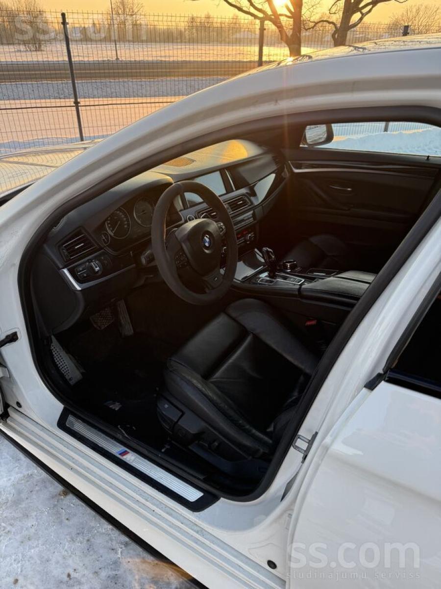 Balts BMW 520 2013 Rīga, ar dzinēja tilpumu 2.00 L un nobraukumu 325 tūkst. km par 9995 €, foto 8 vietnē AUTOMOTO.COM.LV