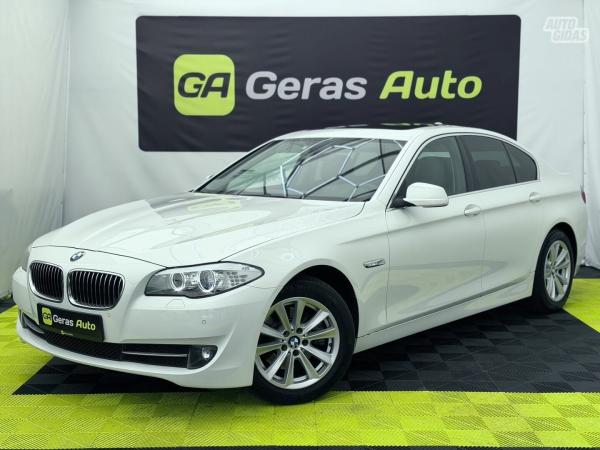 Balts BMW 520 2013 Avižieniai, ar dzinēja tilpumu 2.00 L un nobraukumu 105 tūkst. km par 12990 €, foto 1 vietnē AUTOMOTO.COM.LV