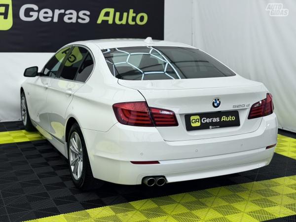 Balts BMW 520 2013 Avižieniai, ar dzinēja tilpumu 2.00 L un nobraukumu 105 tūkst. km par 12990 €, foto 6 vietnē AUTOMOTO.COM.LV