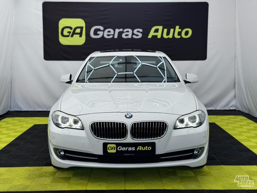 Белый БМВ 520 2013 в Авиженяй, объемом двигателя 2.00 л и пробегом 105 тыс. км за 12990 €, фото 8 на AUTOMOTO.COM.LV