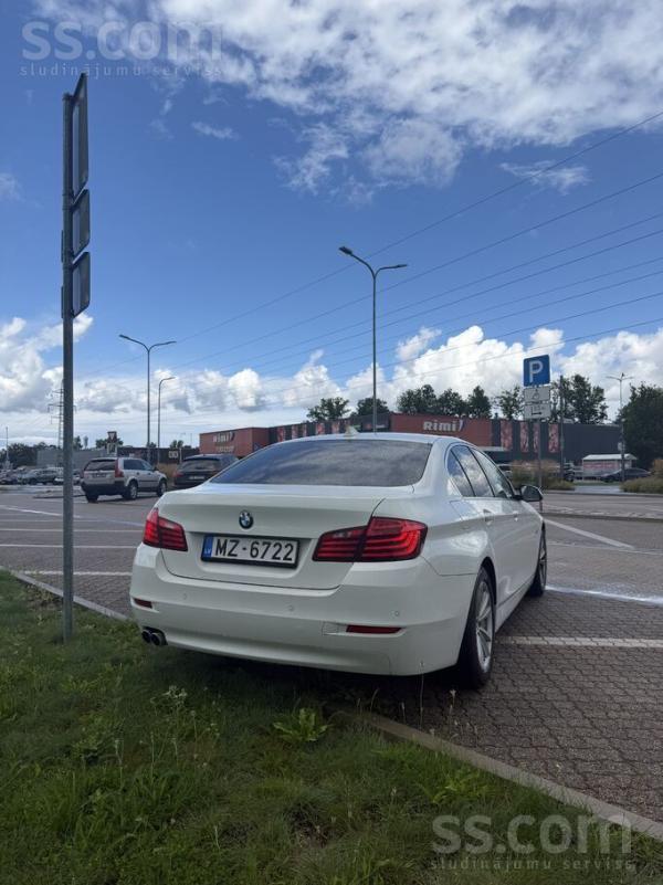 Balts BMW 520 2013 Rīga, ar dzinēja tilpumu 2.00 L un nobraukumu 199 tūkst. km par 12500 €, foto 5 vietnē AUTOMOTO.COM.LV