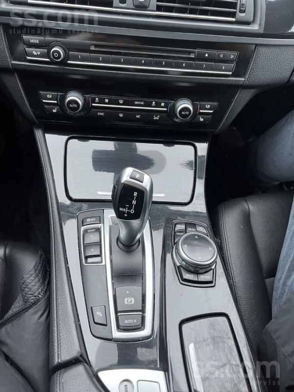 Balts BMW 520 2013 Rīga, ar dzinēja tilpumu 2.00 L un nobraukumu 199 tūkst. km par 12500 €, foto 7 vietnē AUTOMOTO.COM.LV