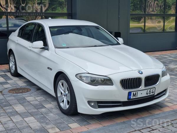 Balts BMW 520 2013 Rīga, ar dzinēja tilpumu 2.00 L un nobraukumu 347 tūkst. km par 7750 €, foto 4 vietnē AUTOMOTO.COM.LV