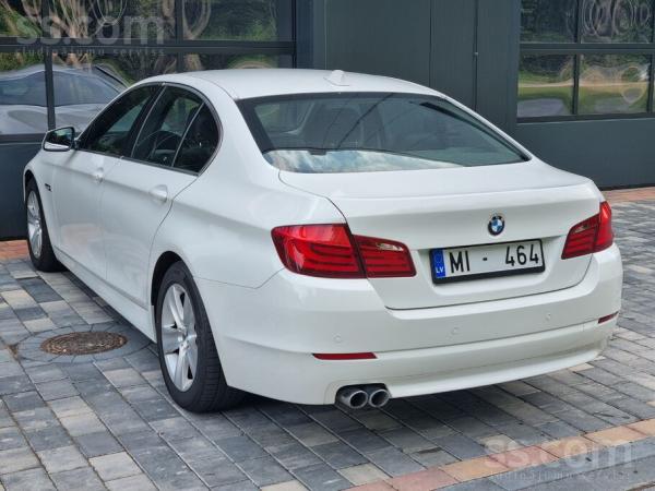 Balts BMW 520 2013 Rīga, ar dzinēja tilpumu 2.00 L un nobraukumu 347 tūkst. km par 7750 €, foto 7 vietnē AUTOMOTO.COM.LV