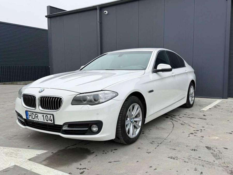 Balts BMW 520 2014 Kauņa, ar dzinēja tilpumu 2.00 L un nobraukumu 298 tūkst. km par 11200 €, foto 1 vietnē AUTOMOTO.COM.LV